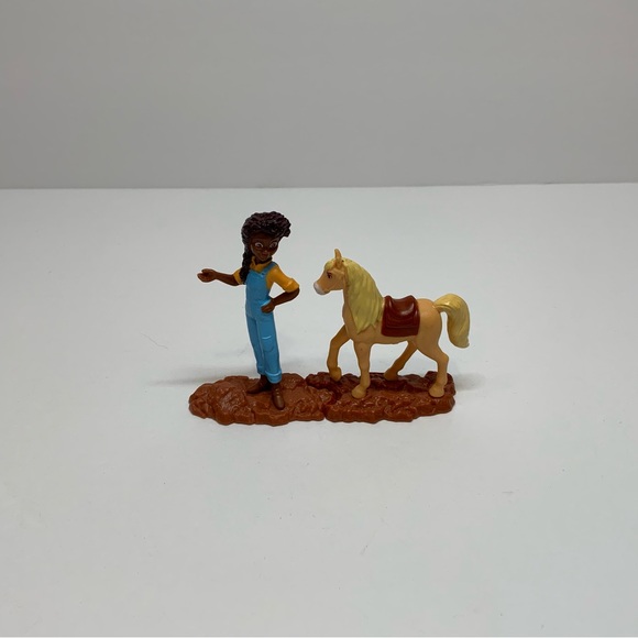 Dreamworks | Toys | Dreamworks Spirit Untamed Micro Collection Toy ...